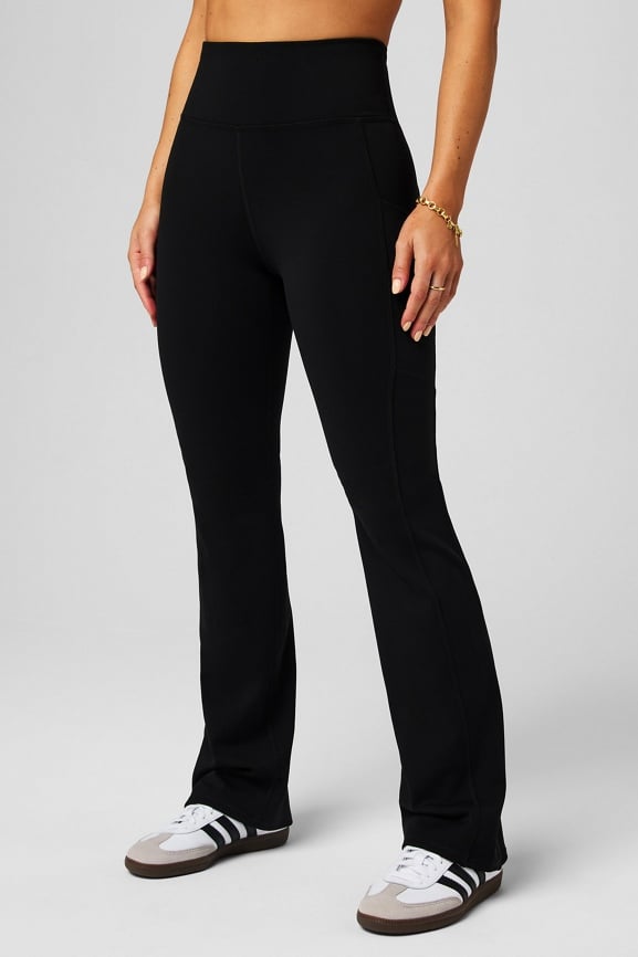Cold Weather Pocketed High-Waisted Mini Flare - Fabletics