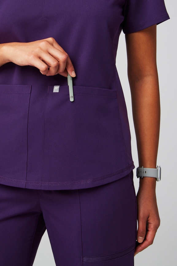 Method Flex 2-Pocket Scrub Top - Fabletics