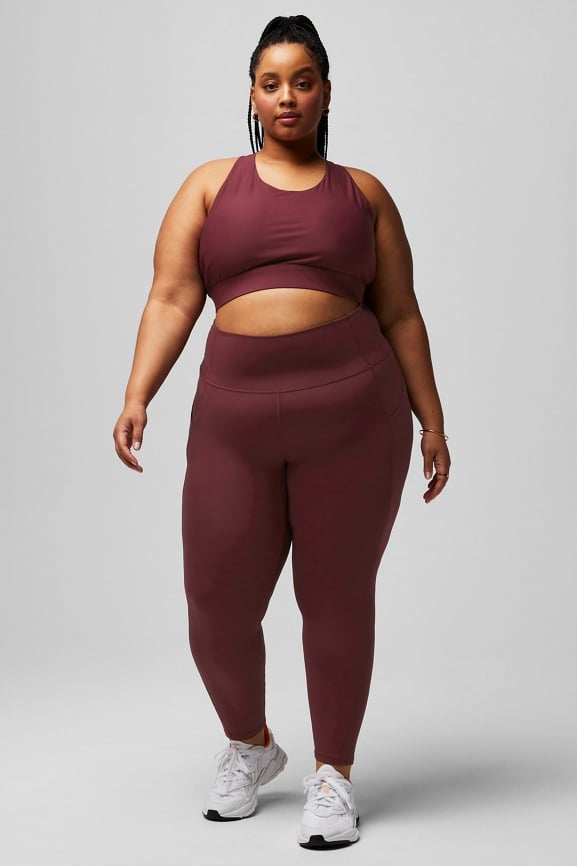 Dominate 2-Piece Outfit - Fabletics