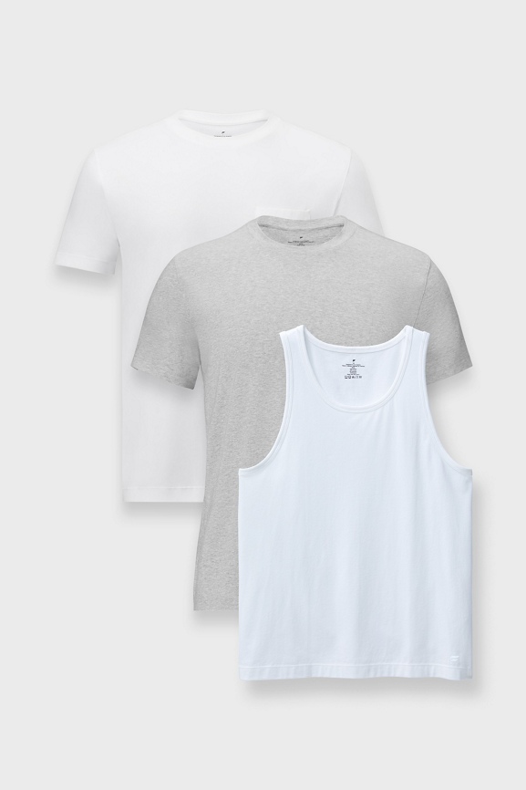 Men's Kits & Outfits | Fabletics