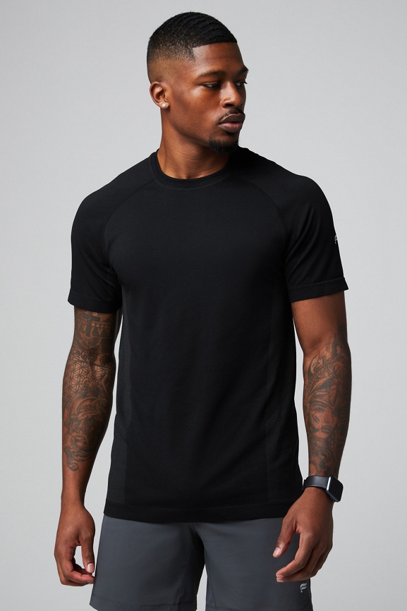 The Uniform Pro 2-Piece Outfit Fabletics