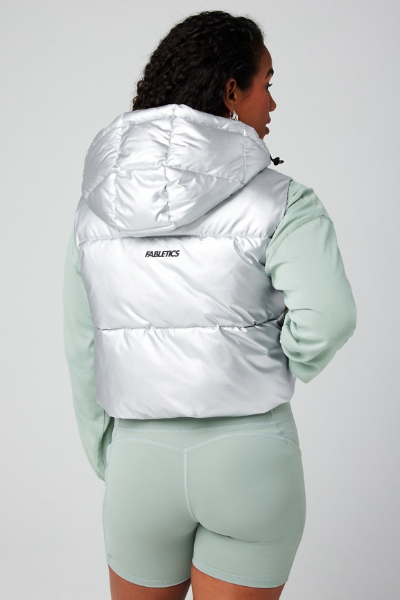 Essential Cropped Hooded Puffer Vest - Fabletics