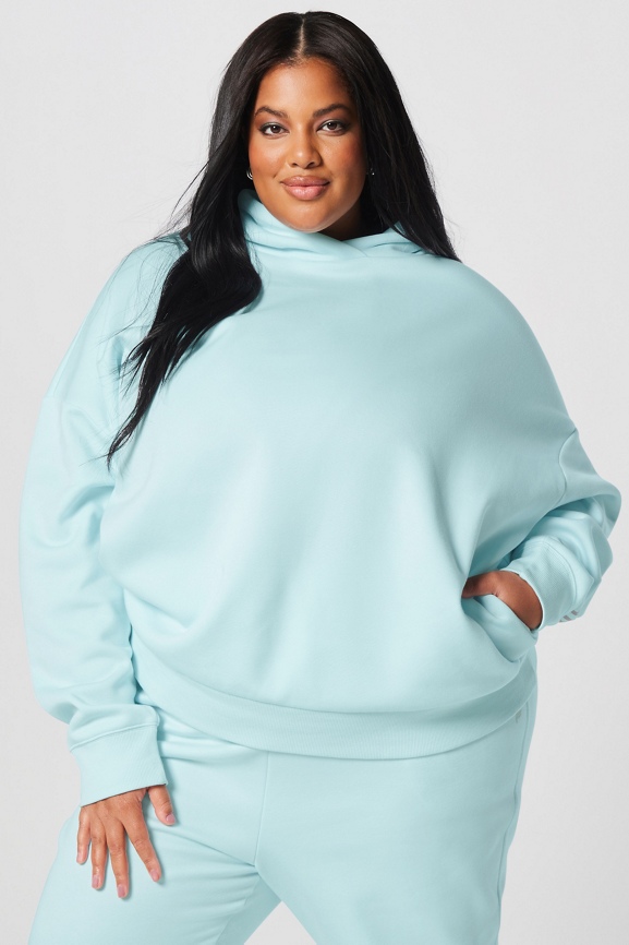 Plus Size Workout Clothes & Activewear for Women | Fabletics