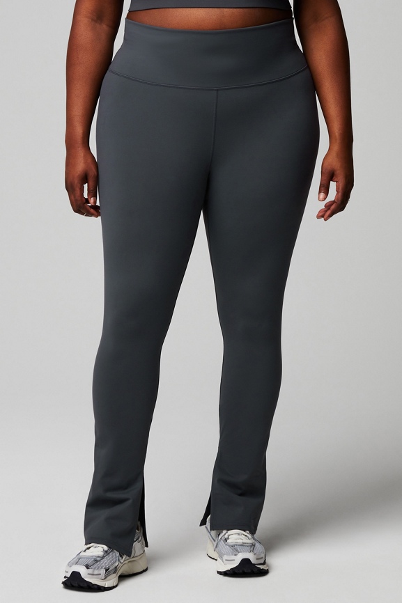 Plus Size Workout Clothes & Activewear for Women | Fabletics