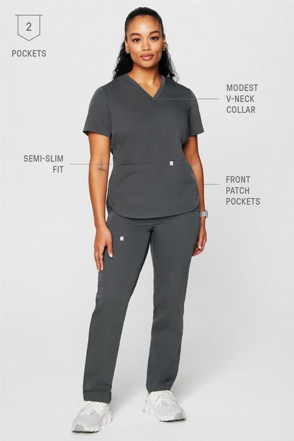 Method Scrub Top (Petite Fit) - Fabletics