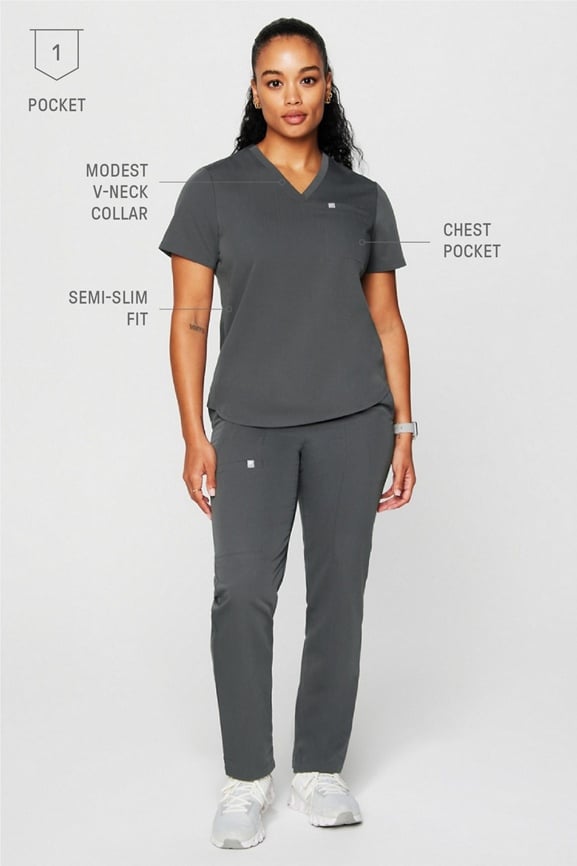 Vital 1-Pocket Scrub Top (Petite Fit) - Fabletics